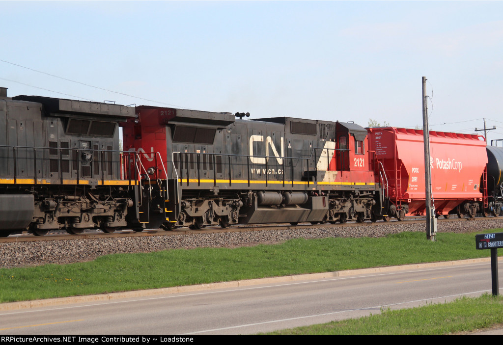CN 2121